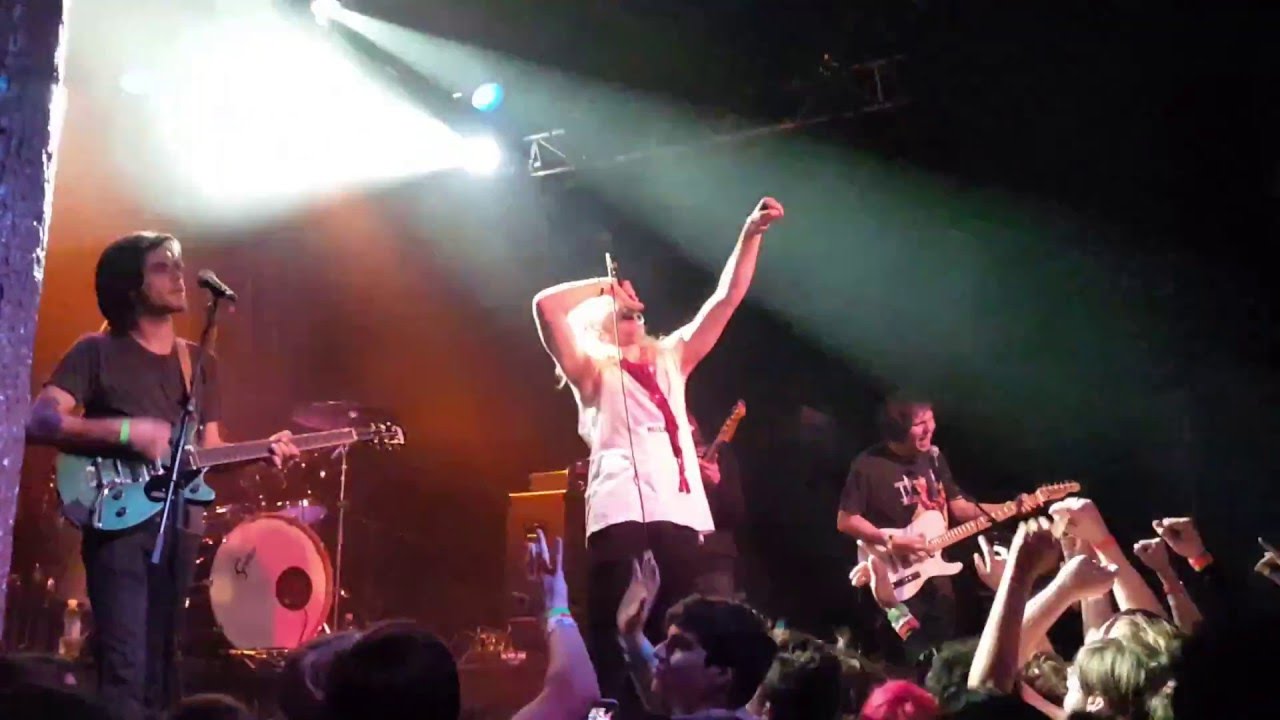 03-19-2016 - The Orwells - Deep Ellum, Dallas, TX - Trees - YouTube