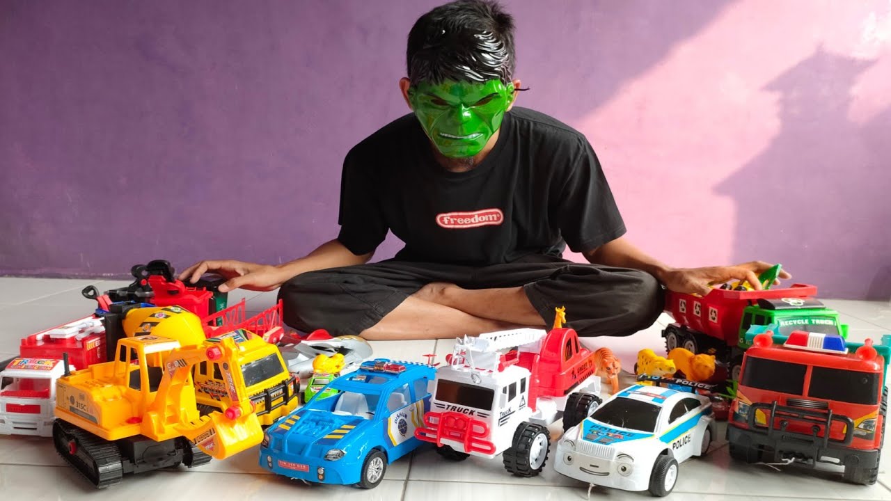 Hulk unboxing mainan baru || mobil-mobilan, mobil pemadam, mobil balap ...