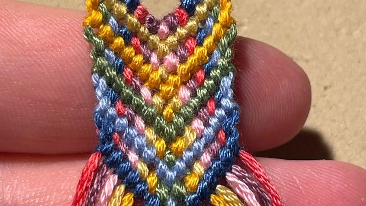 Fishbone pattern macrame - YouTube