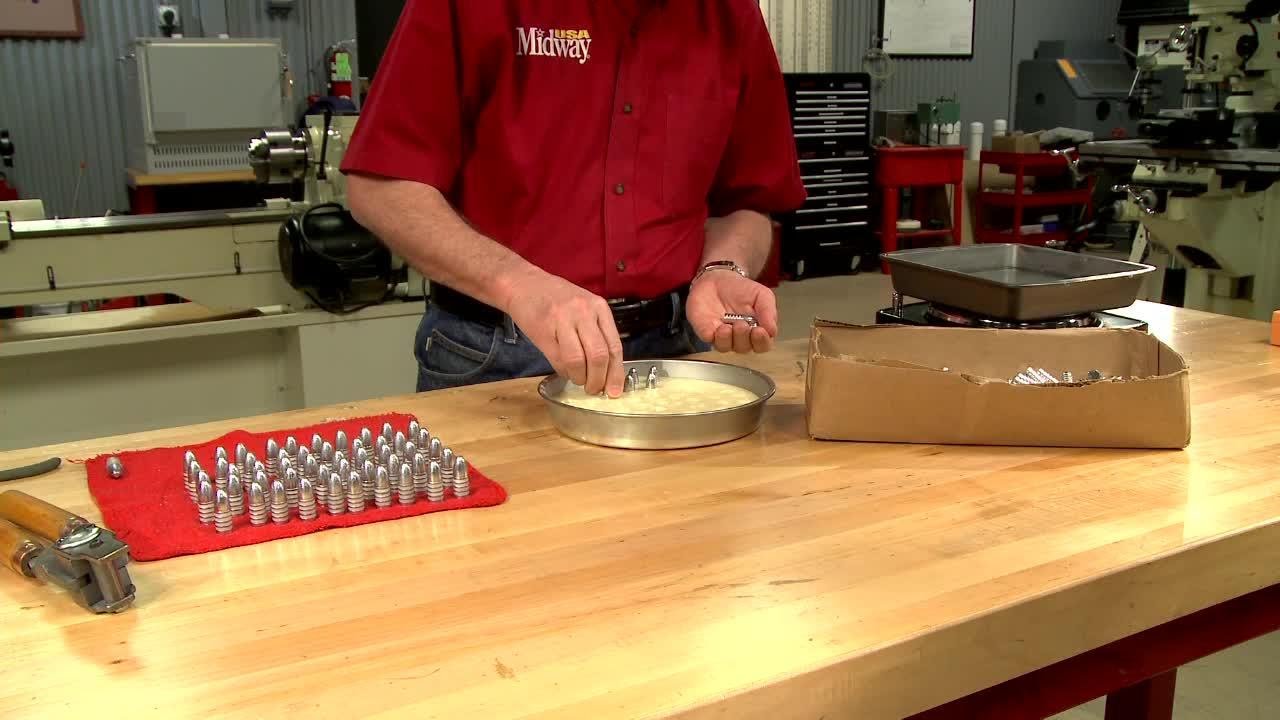 Pan Lubing Cast Bullets Presented by Larry Potterfield | MidwayUSA Reloading - YouTube