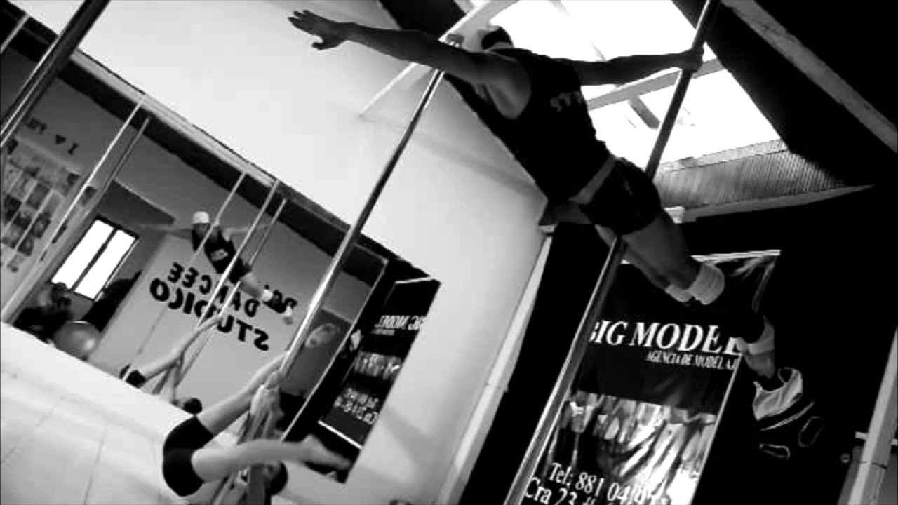 Pool dance - YouTube