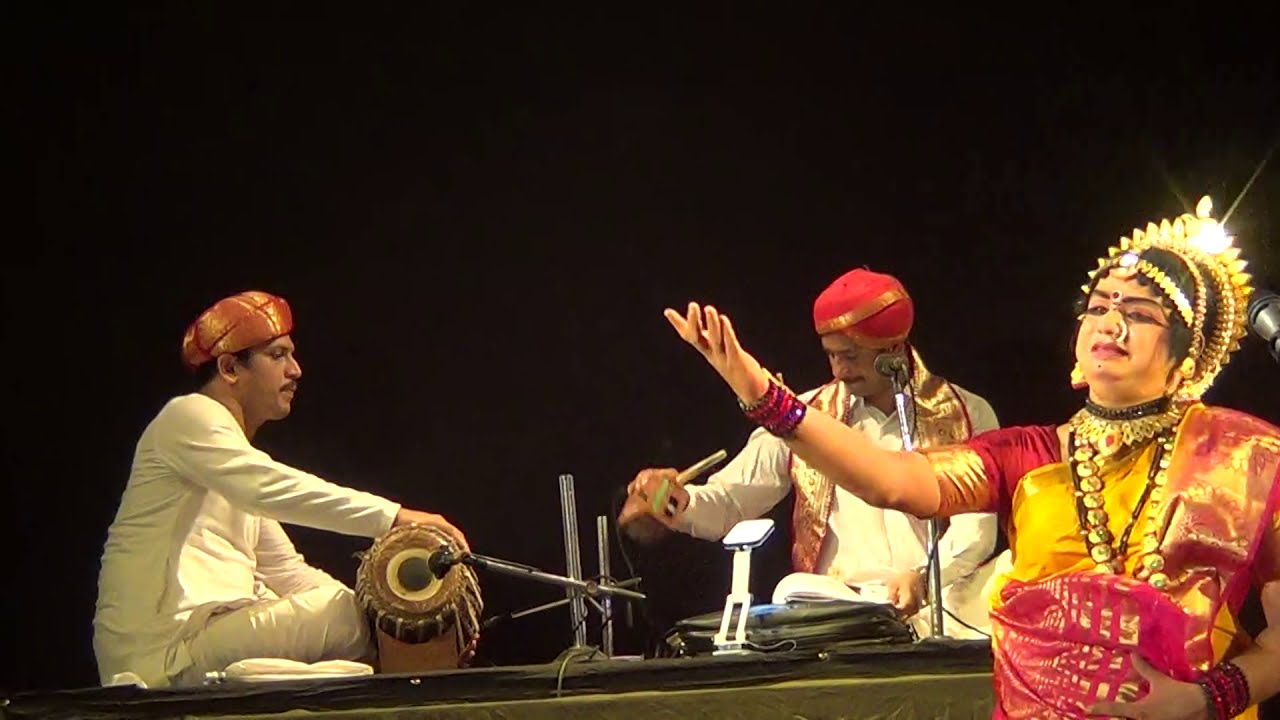 Traditional Yakshagana -- Atmanam Manusham Manye - 6 - Sathi visarjana ...