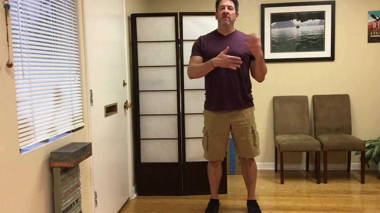 Correcting Swayback Posture - YouTube