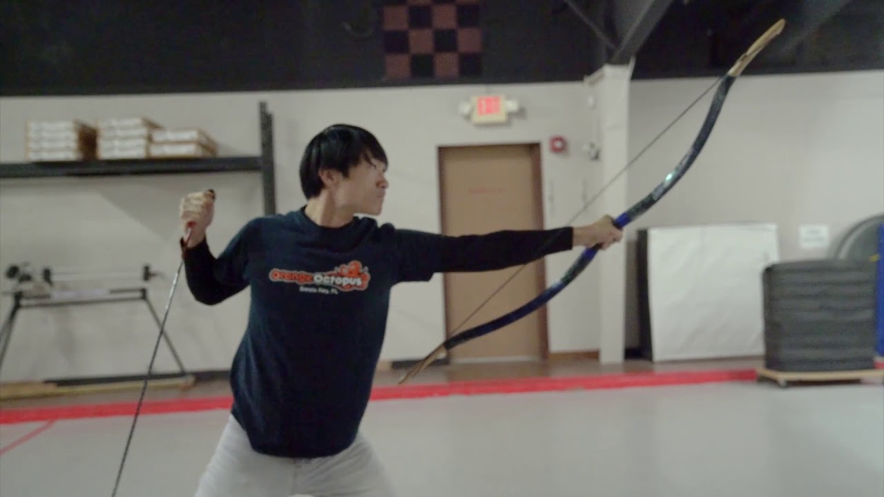 Shooting 100lbs Han bow. 100파운드 한 스타일 활 쏘기. - YouTube