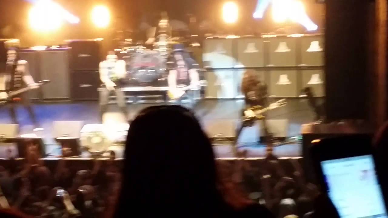 Slash paradise city montreal sept. 24 - YouTube