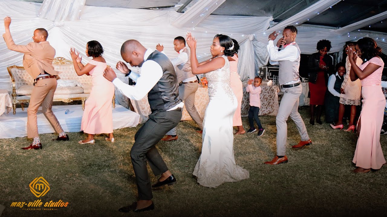 Best "Chekeche" Wedding Dance | ZimWeddings - YouTube