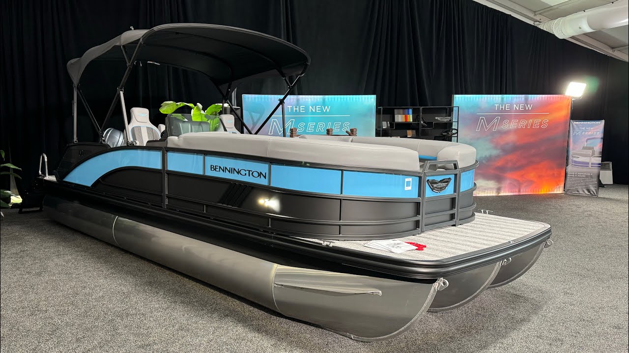 2025 Bennington M Series Standard - YouTube