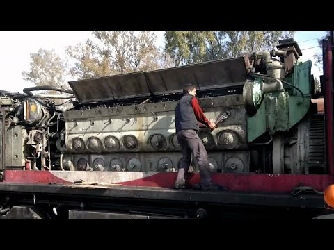 Begini Rumitnya Menyalakan Mesin Lokomotif Kereta Api