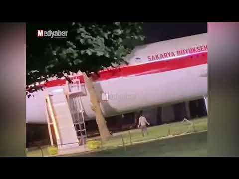 Uçak kafe ile kavga etti daha uçamıyorsun