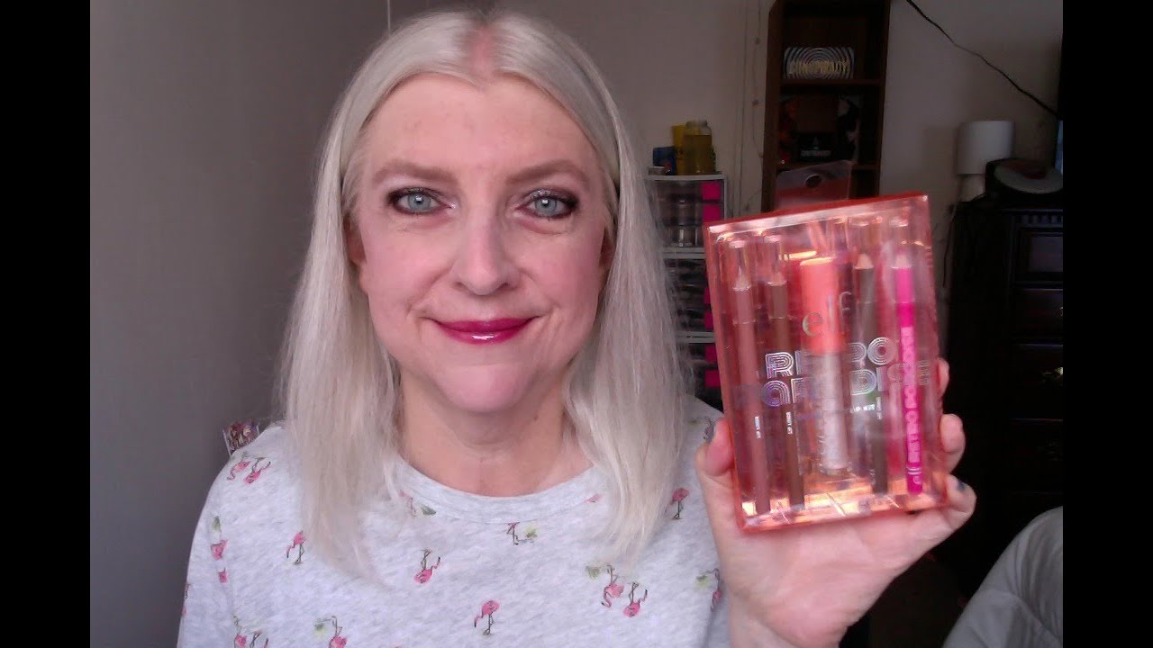 e lf Retro Paradise Line & Shine Lip Kit - YouTube