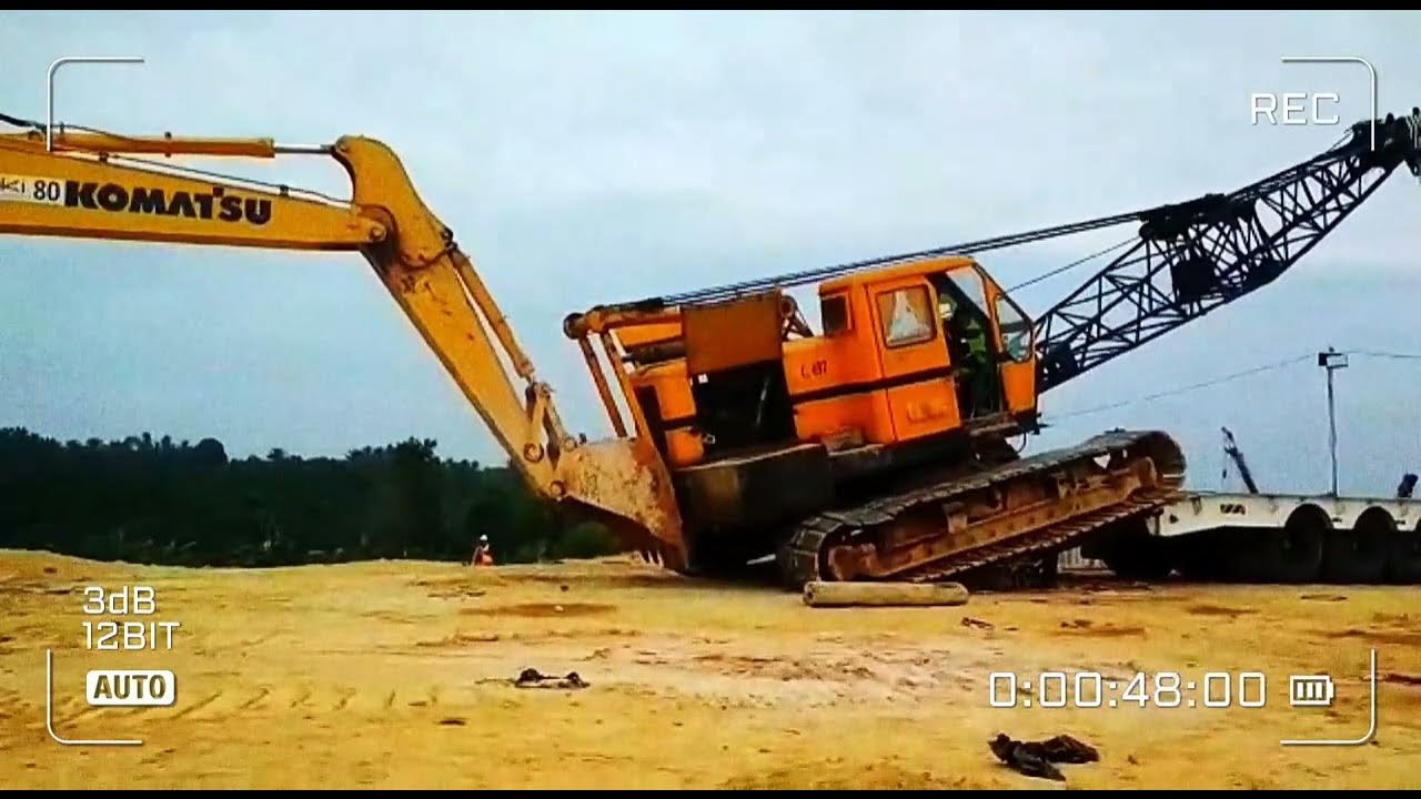 "Penuh Dramatis"😲 Proses menaikan crane P&H 35T keatas trailer lowbed - YouTube