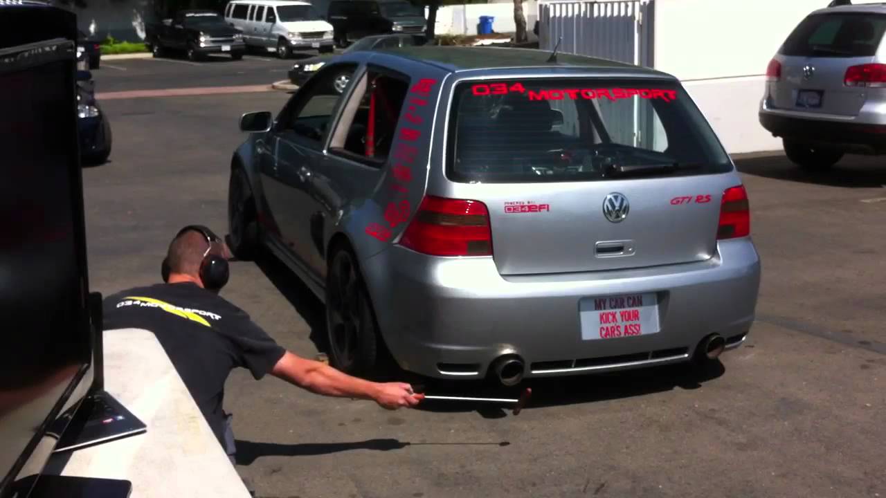GTI RS - 800 WHP - Mid Engine VW GTI shooting flames - YouTube