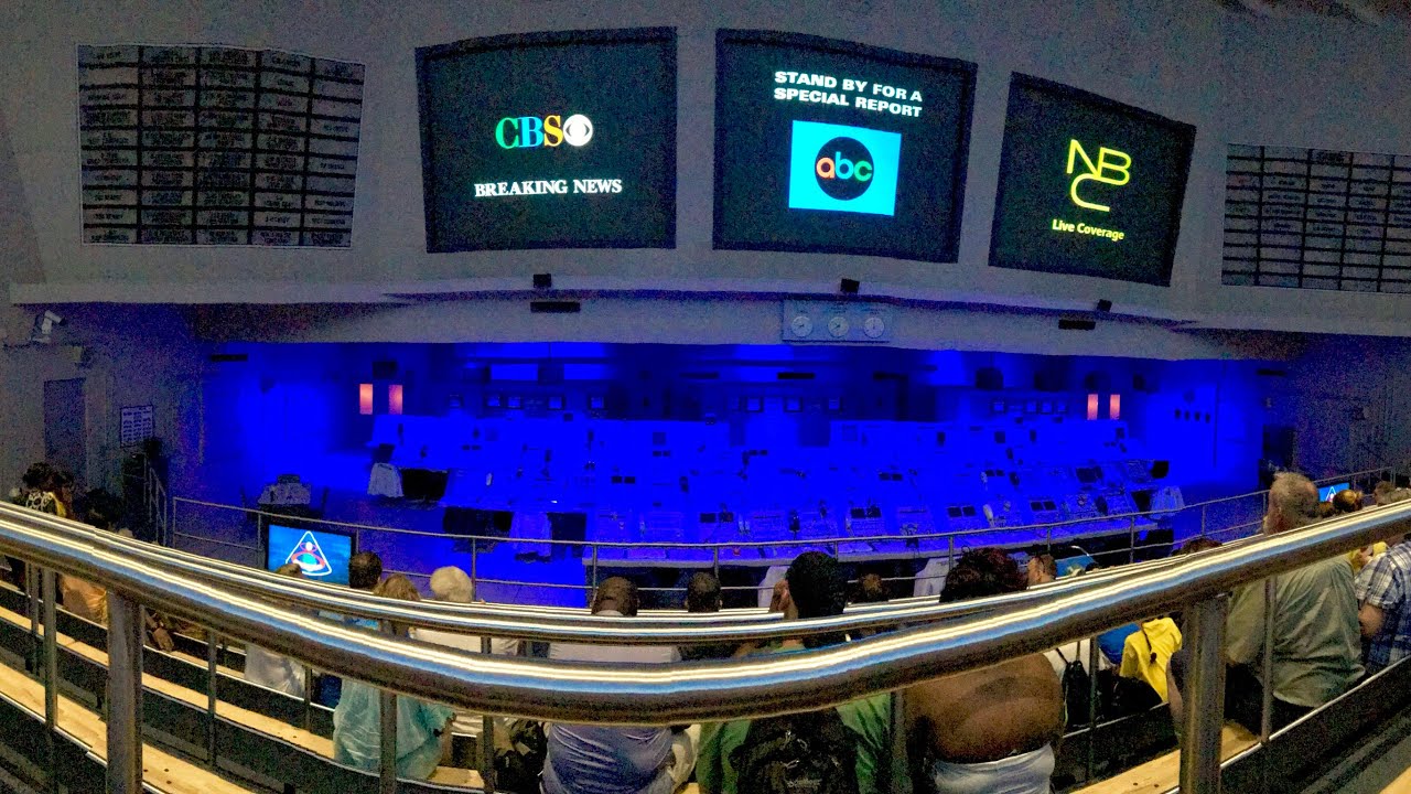 Kennedy Space Center Mission Control 2018 - YouTube
