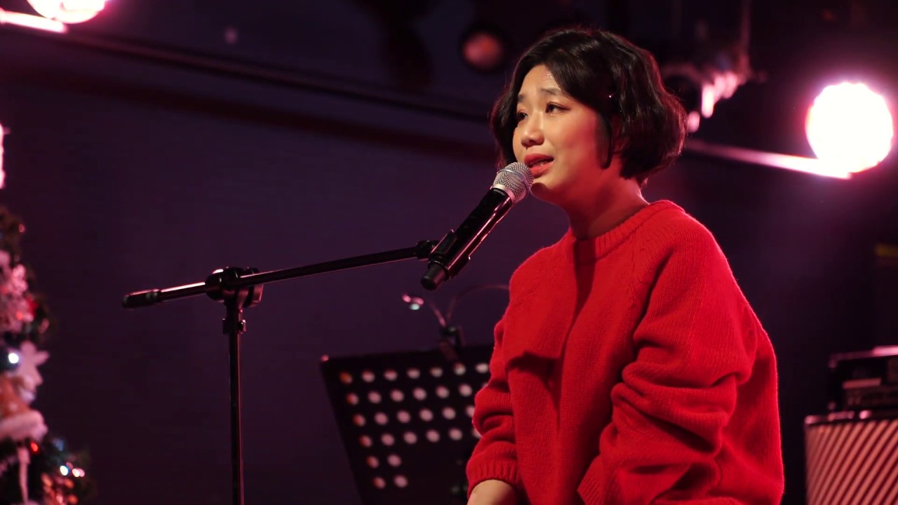 191224 안예은 (Ye-eun ahn) - 피루엣 (오타쿠리스마스) @롤링홀 - YouTube