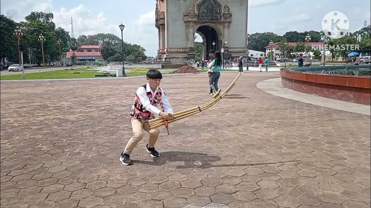 hnub no peb mu tshuaj qeej ua si ປະຕູໄຊ os lom zem heev nawj - YouTube