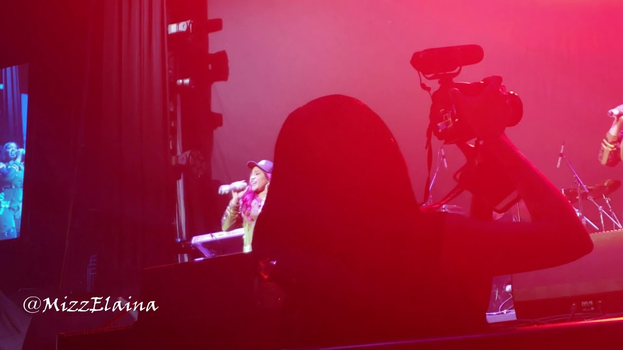 SWV - Right Here (Live in Kansas City) - YouTube