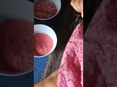 kelakuan emak emak ngejahit sambil video call