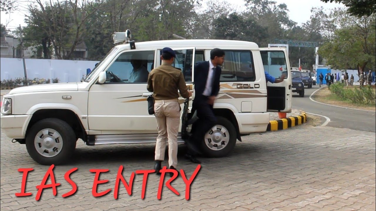 IAS Convoy in Jharkand || IAS MOTIVATION - YouTube