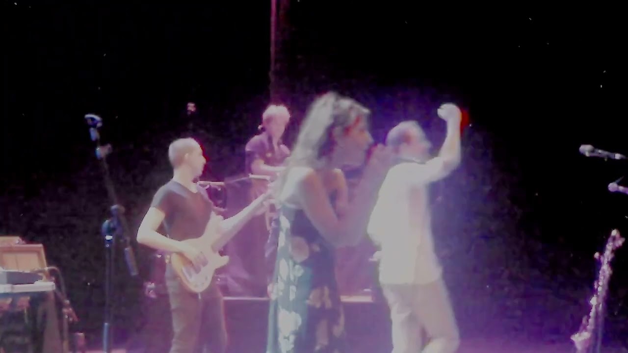 Bekar @ Carpentras (84) - Concert annonce - YouTube