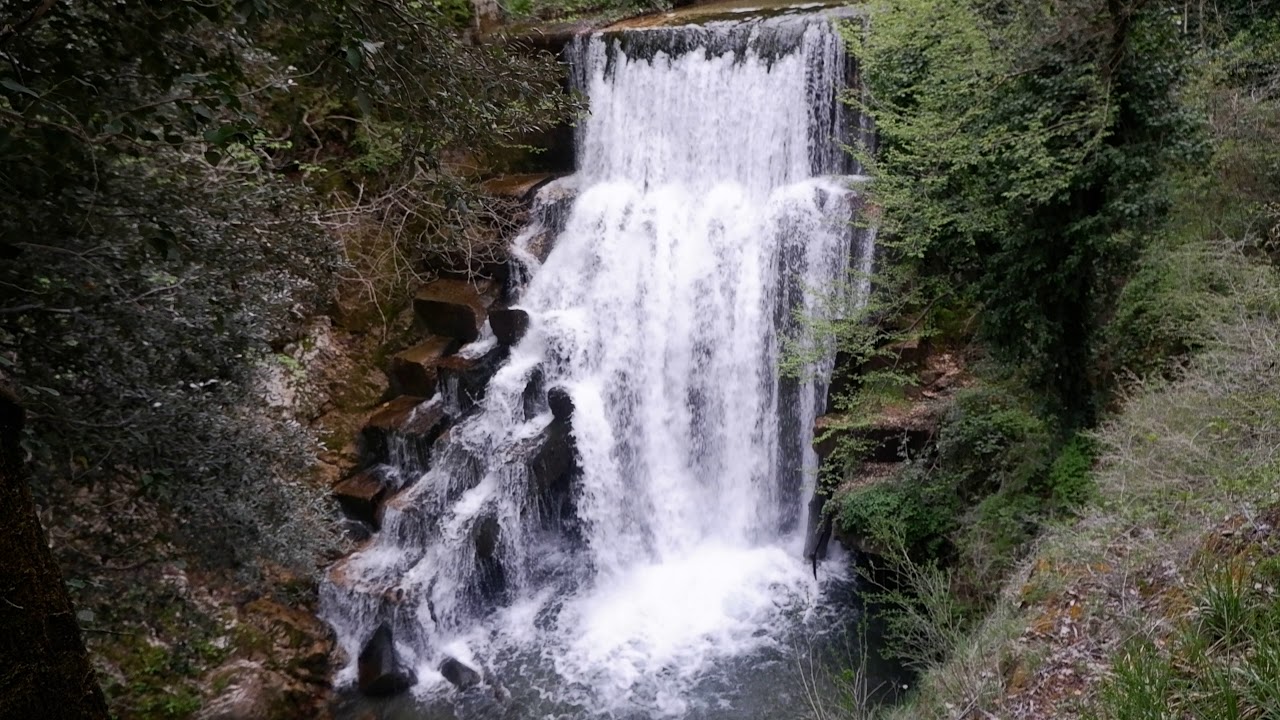 Montella --La cascata della Madonnella -- 21 aprile 2019--4K- - YouTube