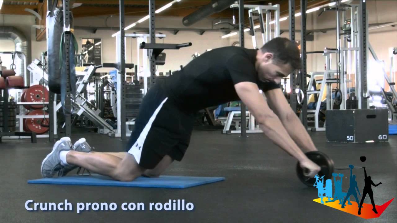 Crunch con rodillo - YouTube