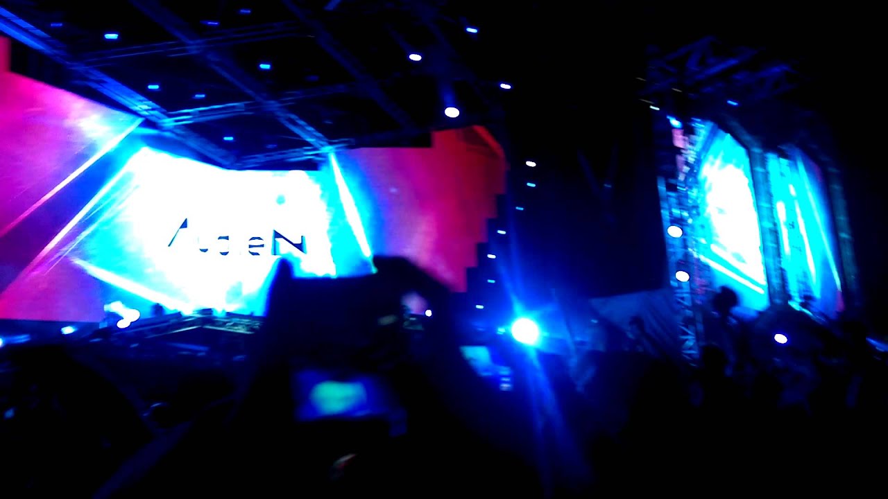 AudieN live @ SCMF 2015(Pompeii AudieN remix) - YouTube