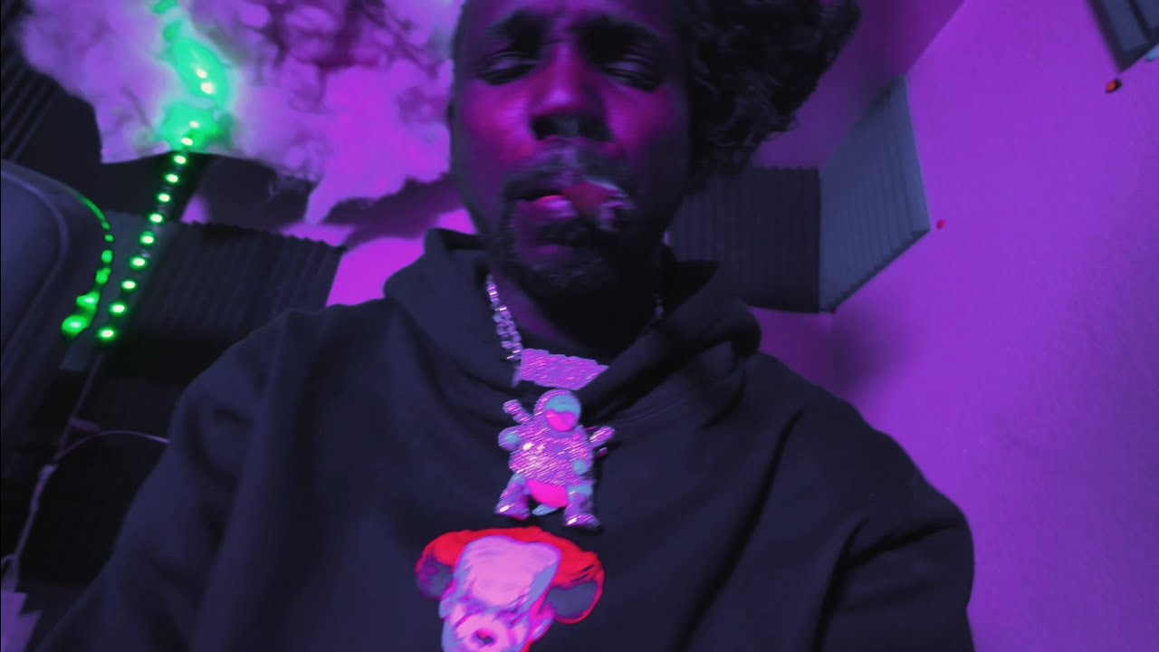 HSMG MEEZY - Out Burst (Official Video) | Dir. ShotBySeasxns - YouTube