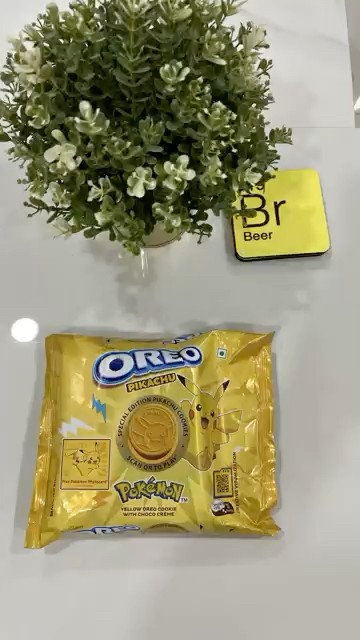 🔥 Yellow Oreo Pokemon: Special Limited Edition Pack #Unboxing #ytshorts ...