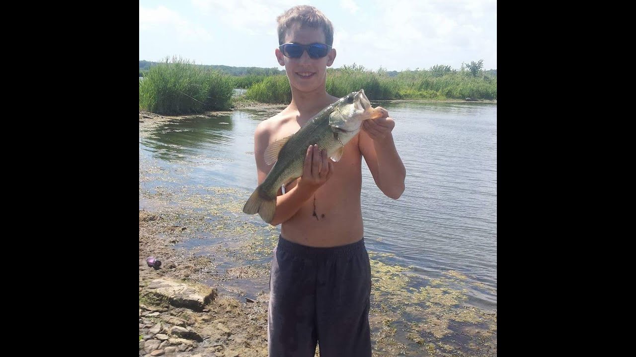 Bass Fishing Banner Marsh - YouTube