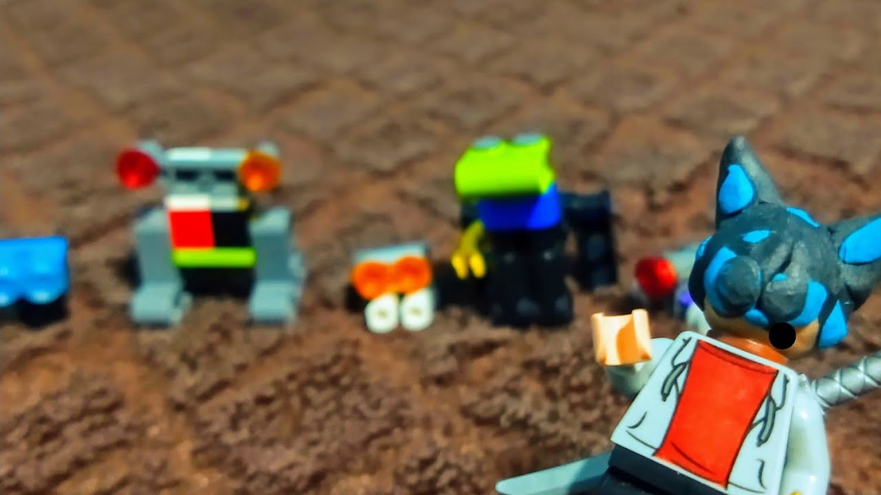 pack de mini robots - YouTube