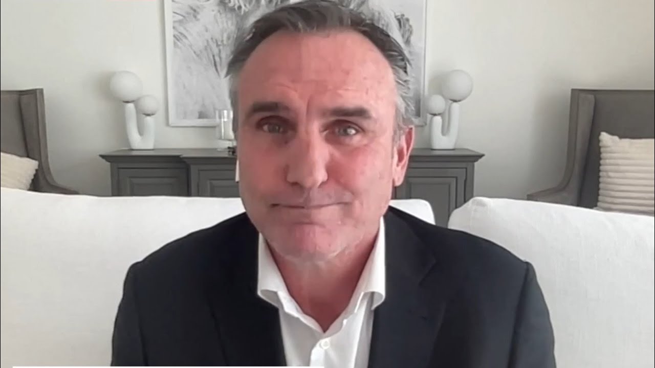 Michael Ware commends Israel for ‘daring’ attack - YouTube