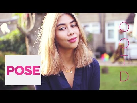Navy Mini Dress | Tara's OOTD S1E3/8