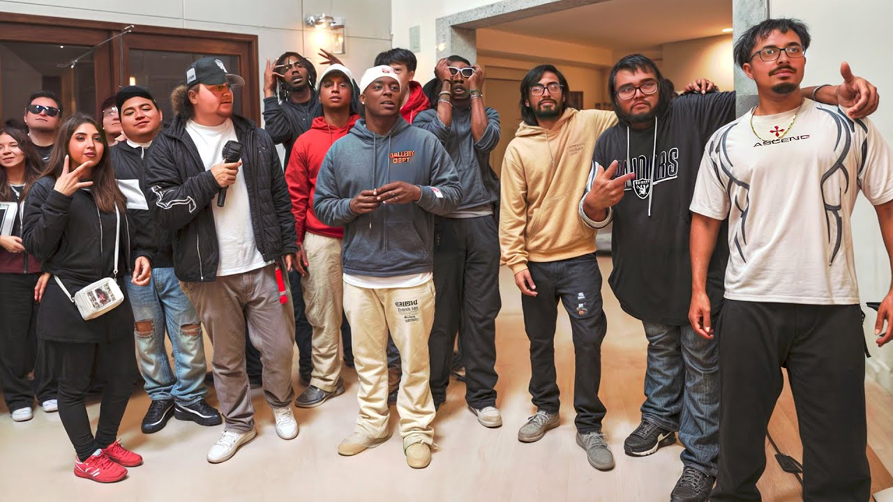 DuB, DDG & Deshae Frost Host RAP BATTLES In The Capaholics House! - YouTube