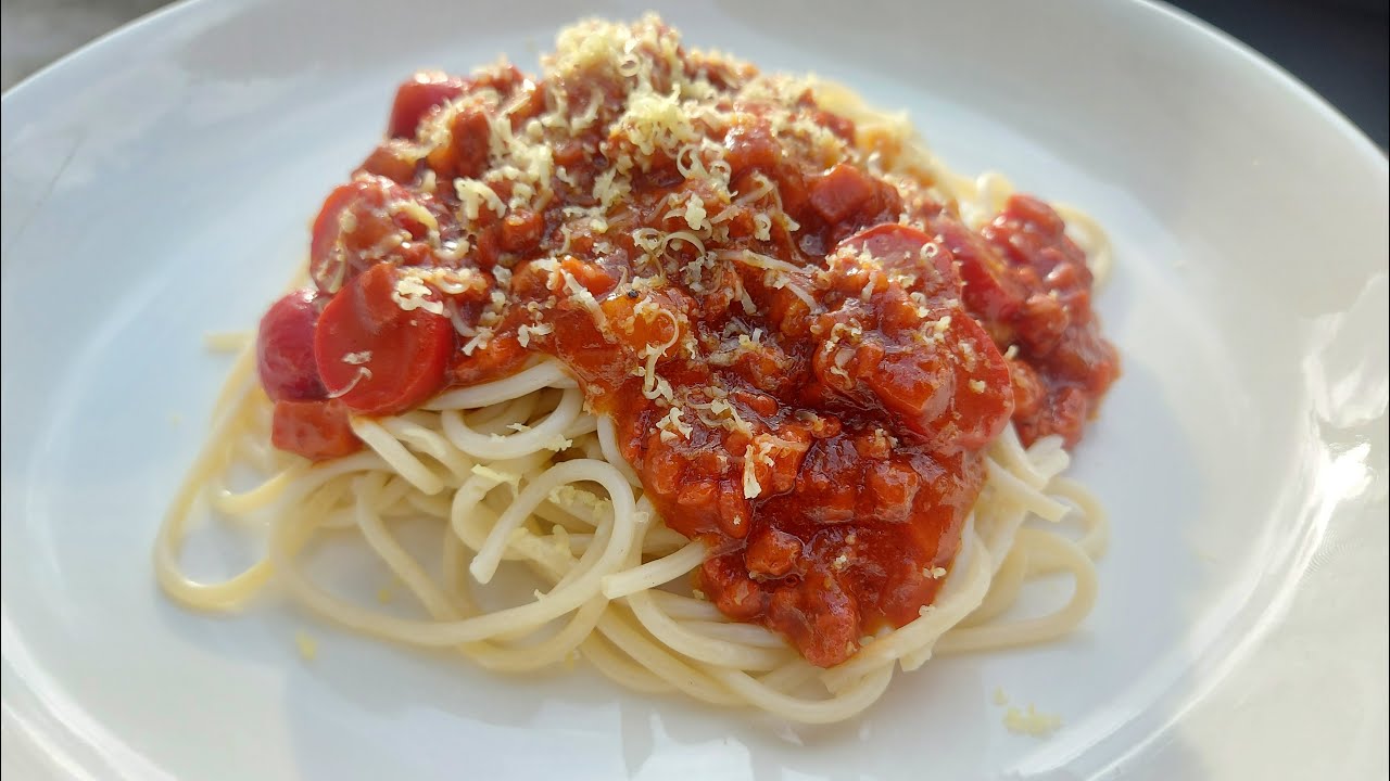 Filipino-Style Sweet Spaghetti - YouTube