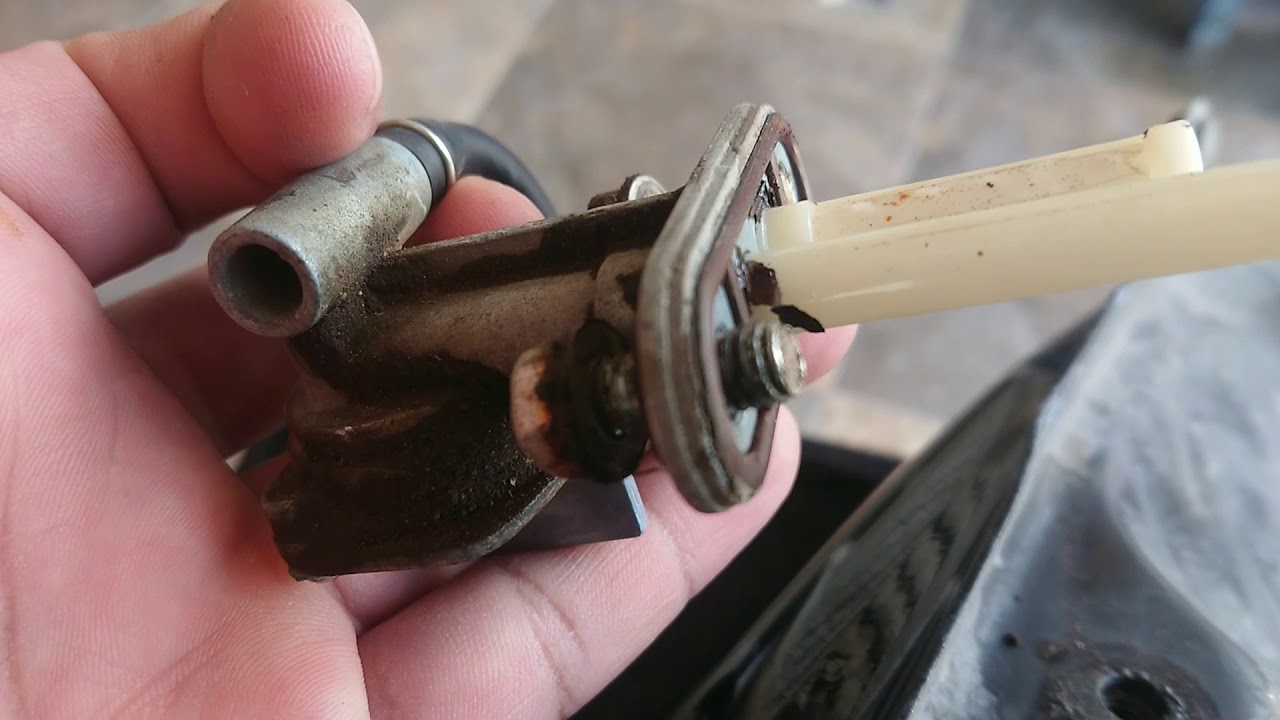 Cómo remover el óxido del tanque de gasolina - Rc200 Italika - YouTube