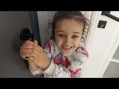 ALYA ŞEHRİ AYILAR BASTI!EVİMİZE AYI GELDİ!AYI KİME SALDIRDI?!ŞEHİRDEN KAÇIŞ!#funny#funnyvideo#alya 