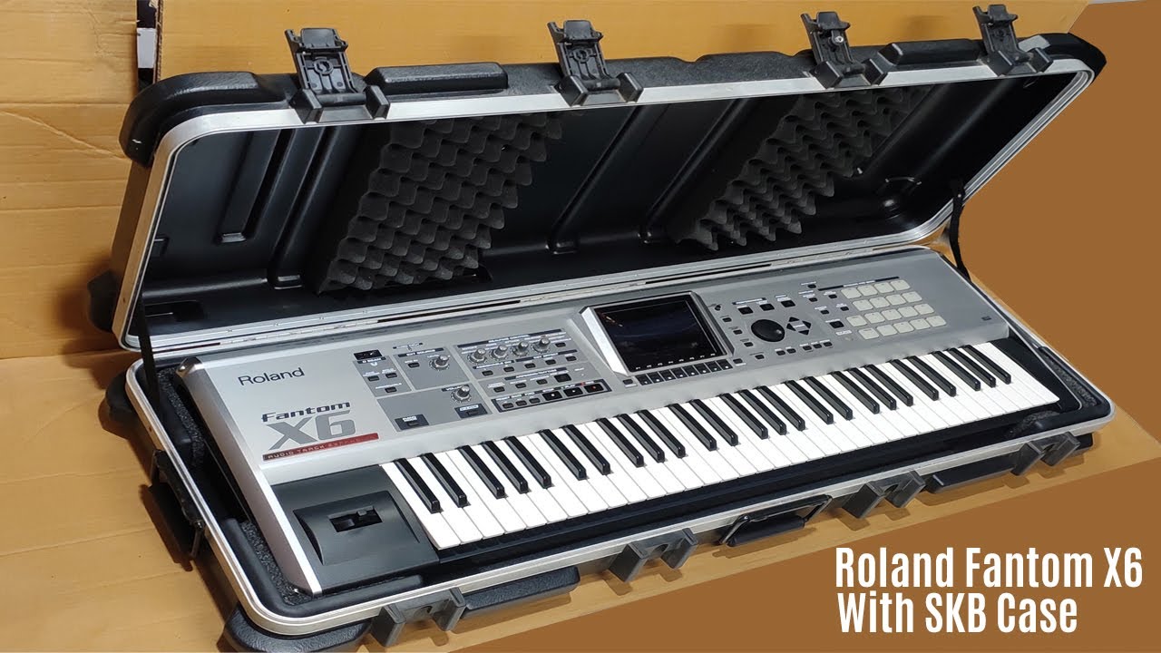 Brand New Roland Fantom X6 with SKB Case and Complete setup | AU44875 ...