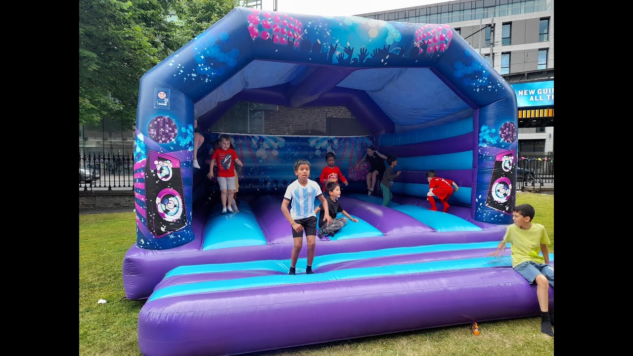 Bouncy Castle fun time! - YouTube