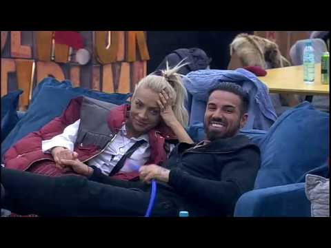 Гъмов прави фокус със снимки на Никита - Big Brother Most Wanted 2018