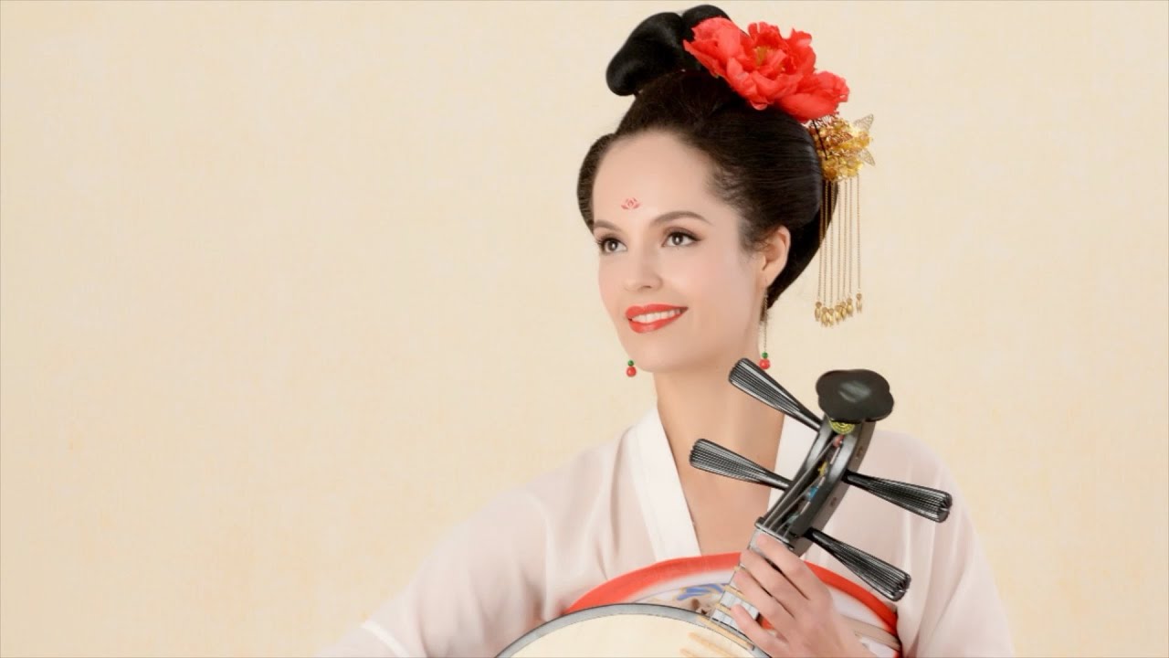 GLOBALink | Vlog: Brazilian actress pursues dream in Beijing - YouTube