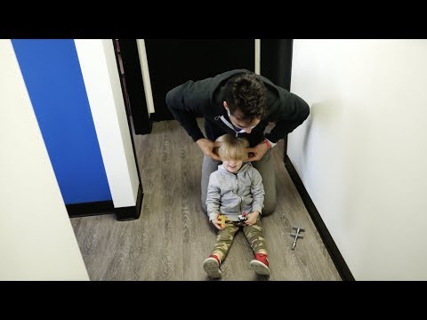 Dr. Jason-CHIROPRACTIC Neck Adjustment On 3 YEAR OLD