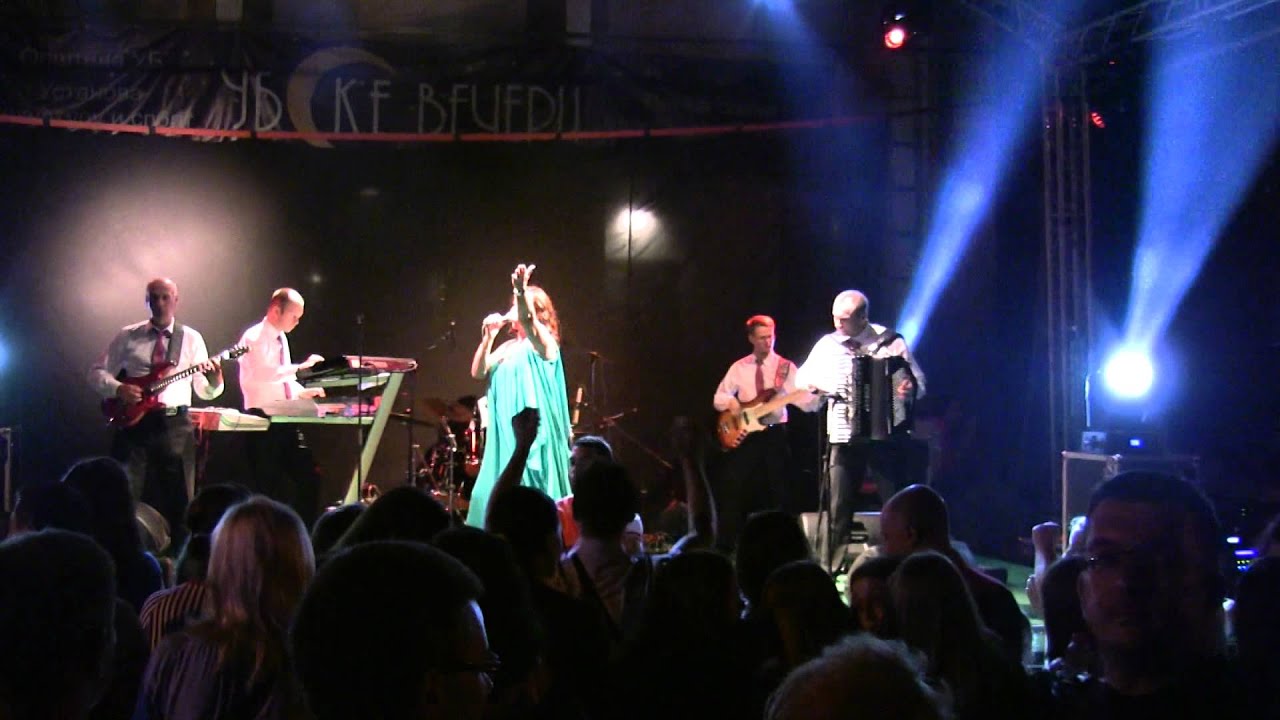 Ana Bekuta live - YouTube