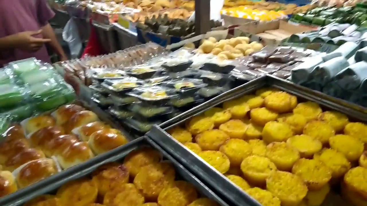 Pasar Kue Subuh Senen Ulang Tahun Mas Lintang Youtube