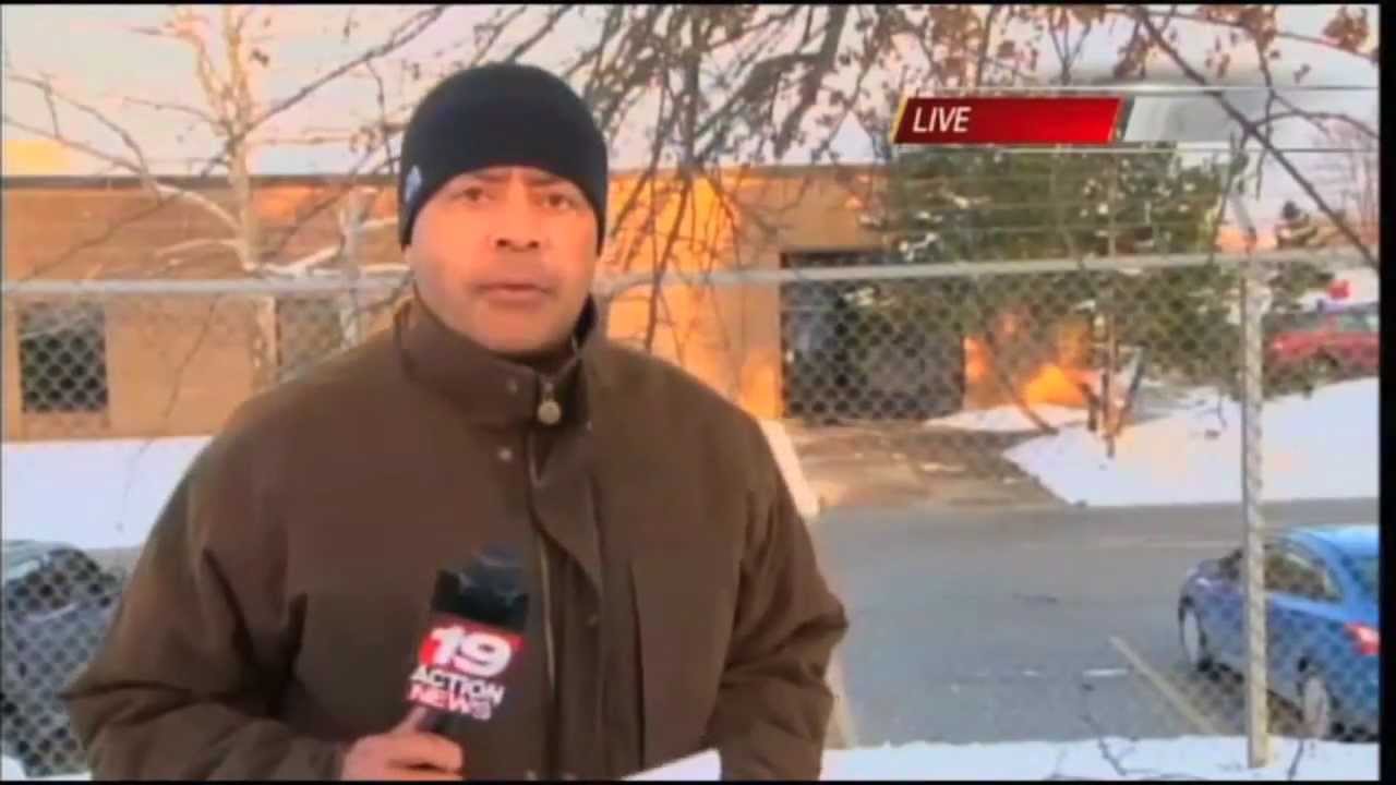 REVOL WIRELESS GOES OUT OF BUSINESS 2013 - YouTube