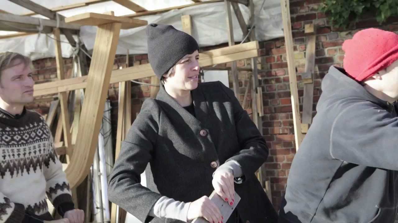 Umiak - Nachbau eines historischen Bootes der Inuit - YouTube