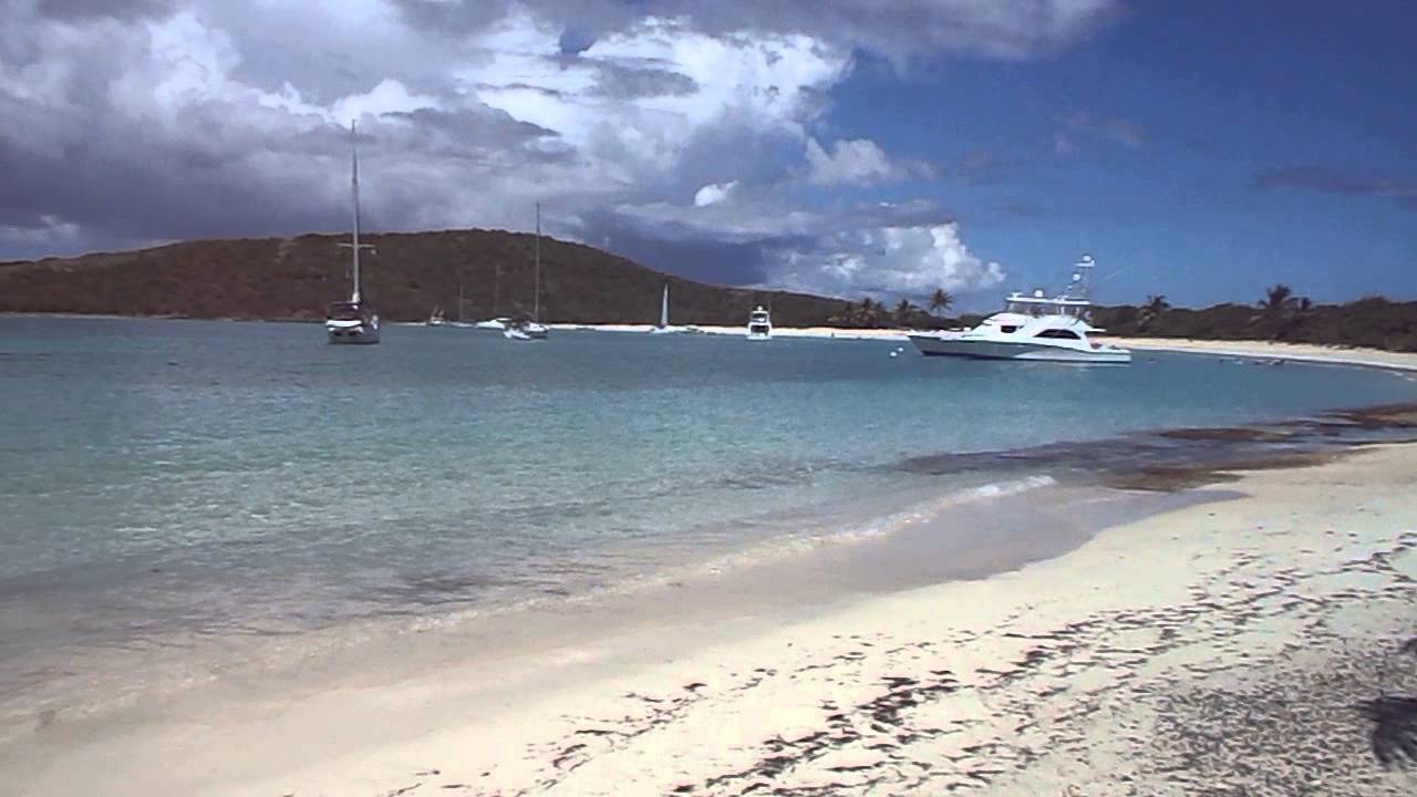 Isla Culebrita - Turtle Beach - YouTube
