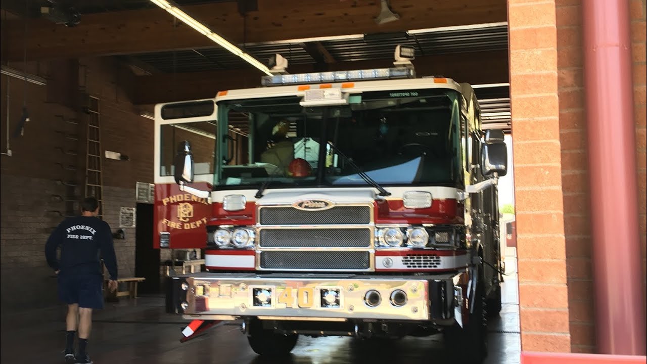 Tour of Phoenix fire Engine 40 - YouTube