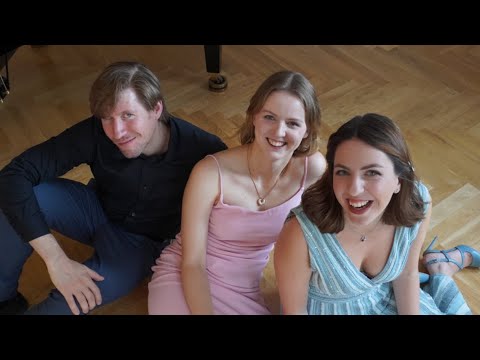 R. Strauss - Op. 15 Nr. 3, "Lob des Leidens" - YouTube
