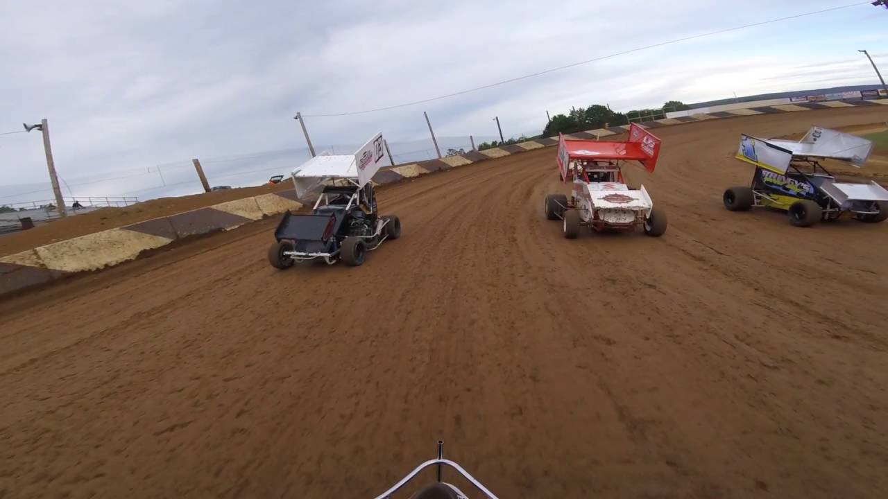 Ride Along with Ryan Rutz 600 micro sprint - YouTube