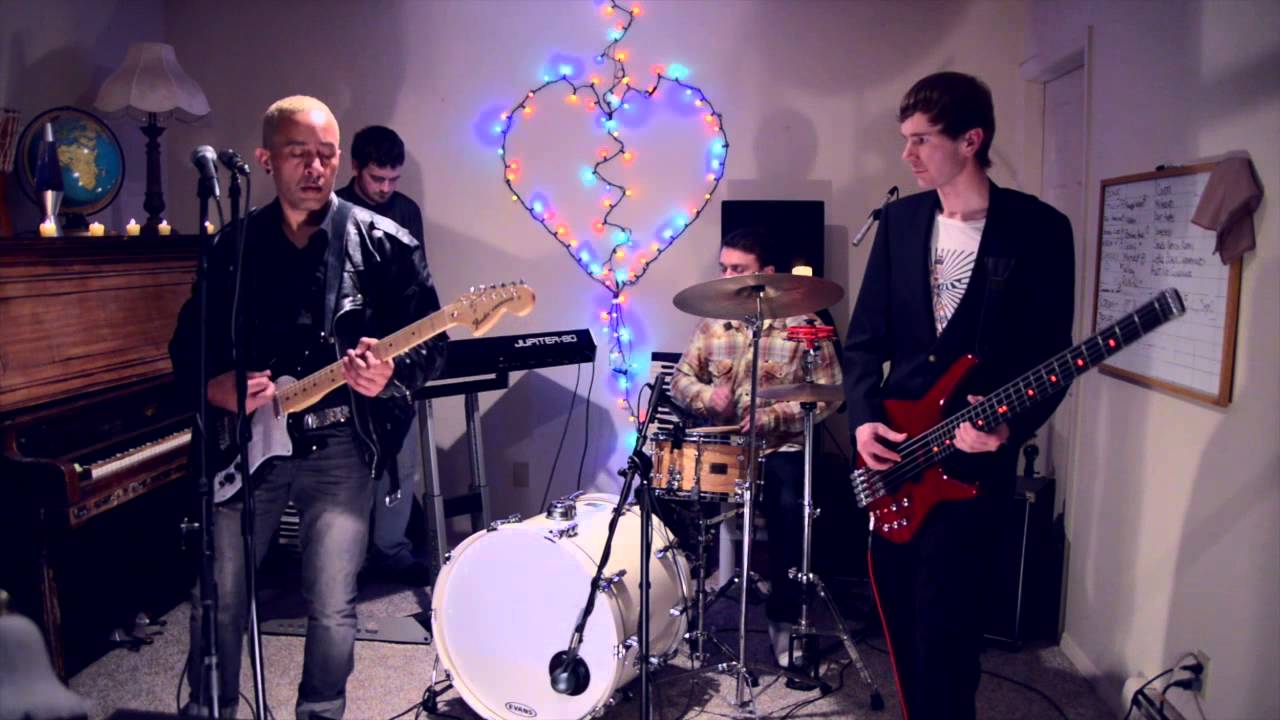 MBDH - My Beautiful Dumb Heart (LIVE) - YouTube